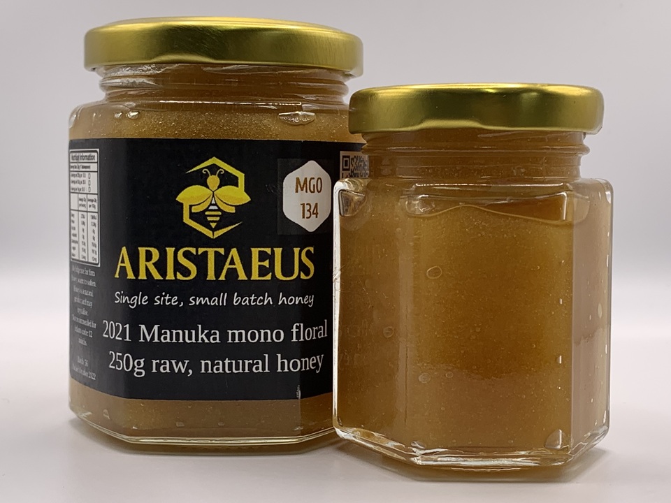 Aristaeus 2021 Manuka honey MGO134 - aristaeus honey